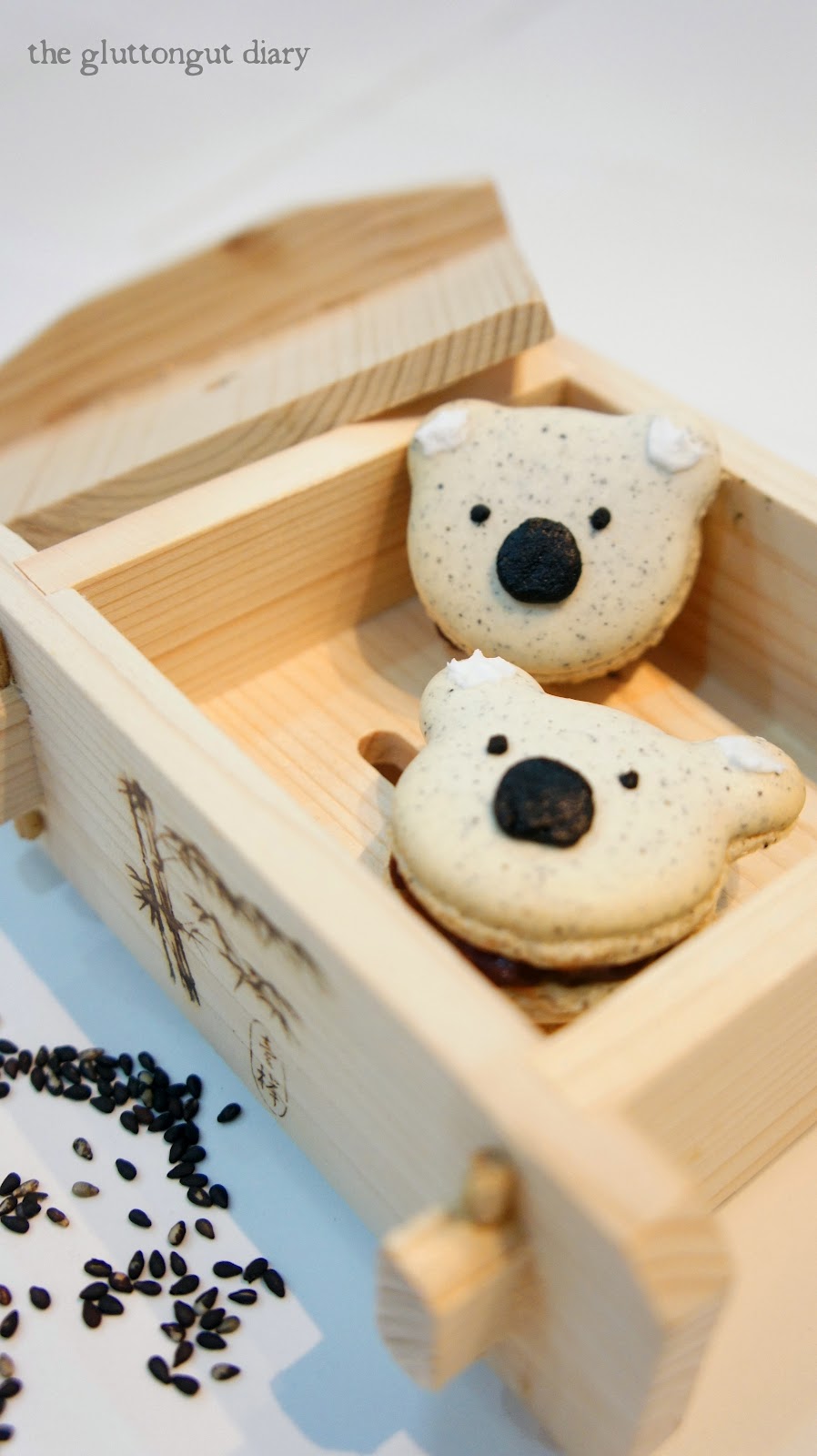 thegluttongutdiary: Black Sesame (Koala & Panda) Macarons