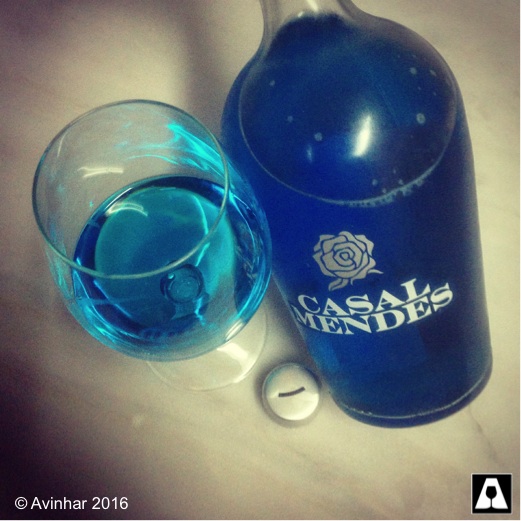 Avinhar: Vinho azul