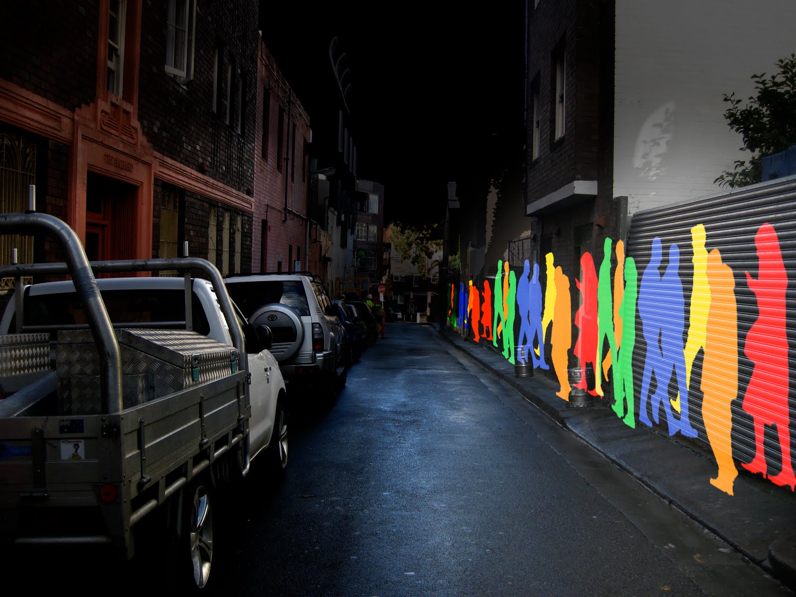 SafeGrowth: Laneway Chic - enlightening with paint and color