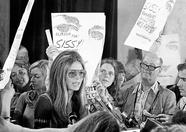 Gloria Steinem: the "Mother of Feminism" - Sara Durantini