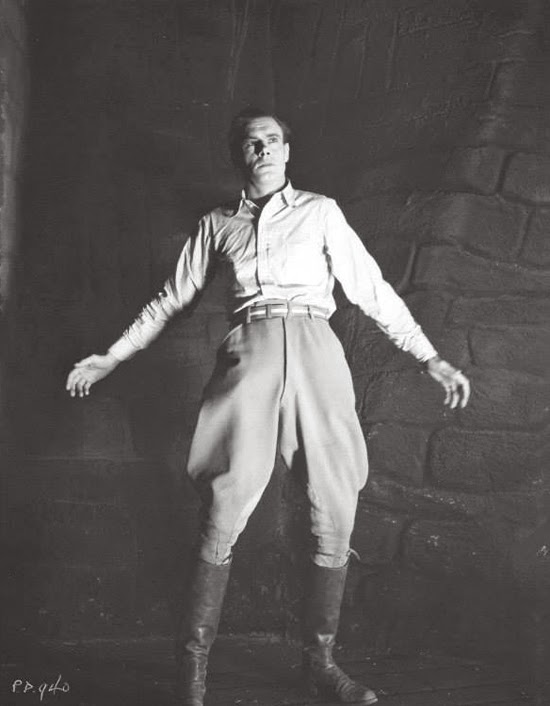 Frankensteinia: The Frankenstein Blog: Starring Colin Clive