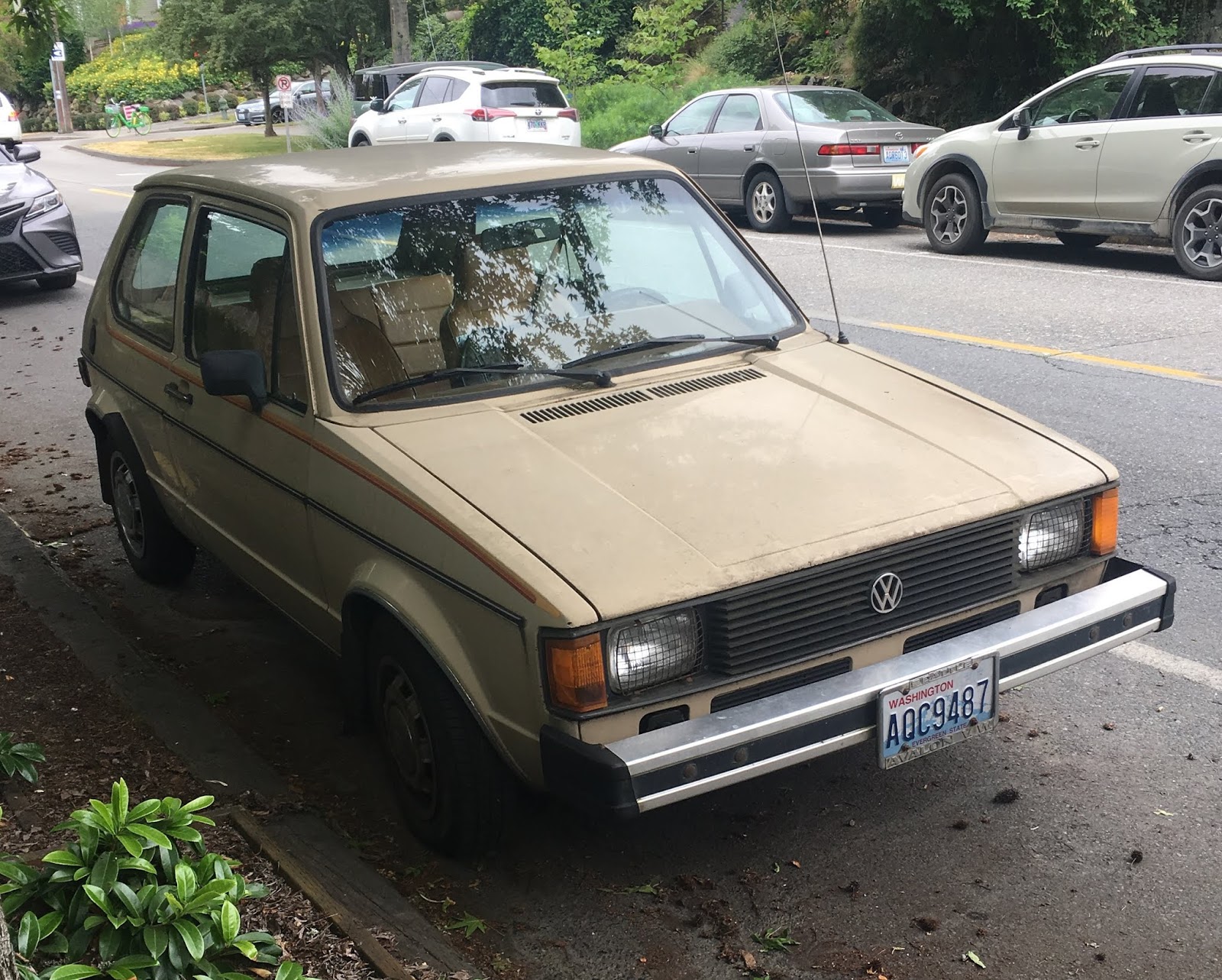 Seattle's Old Cars: 1982 Volkswagen Rabbit