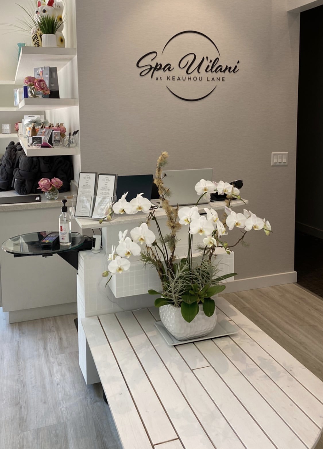 Hawaii Mom Blog: Get Ready to Walk In and Float Out of Spa U'ilani