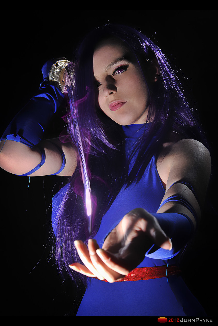 Geek Group Network: [Cosplay] Psylocke... ¡Gangnam Style!