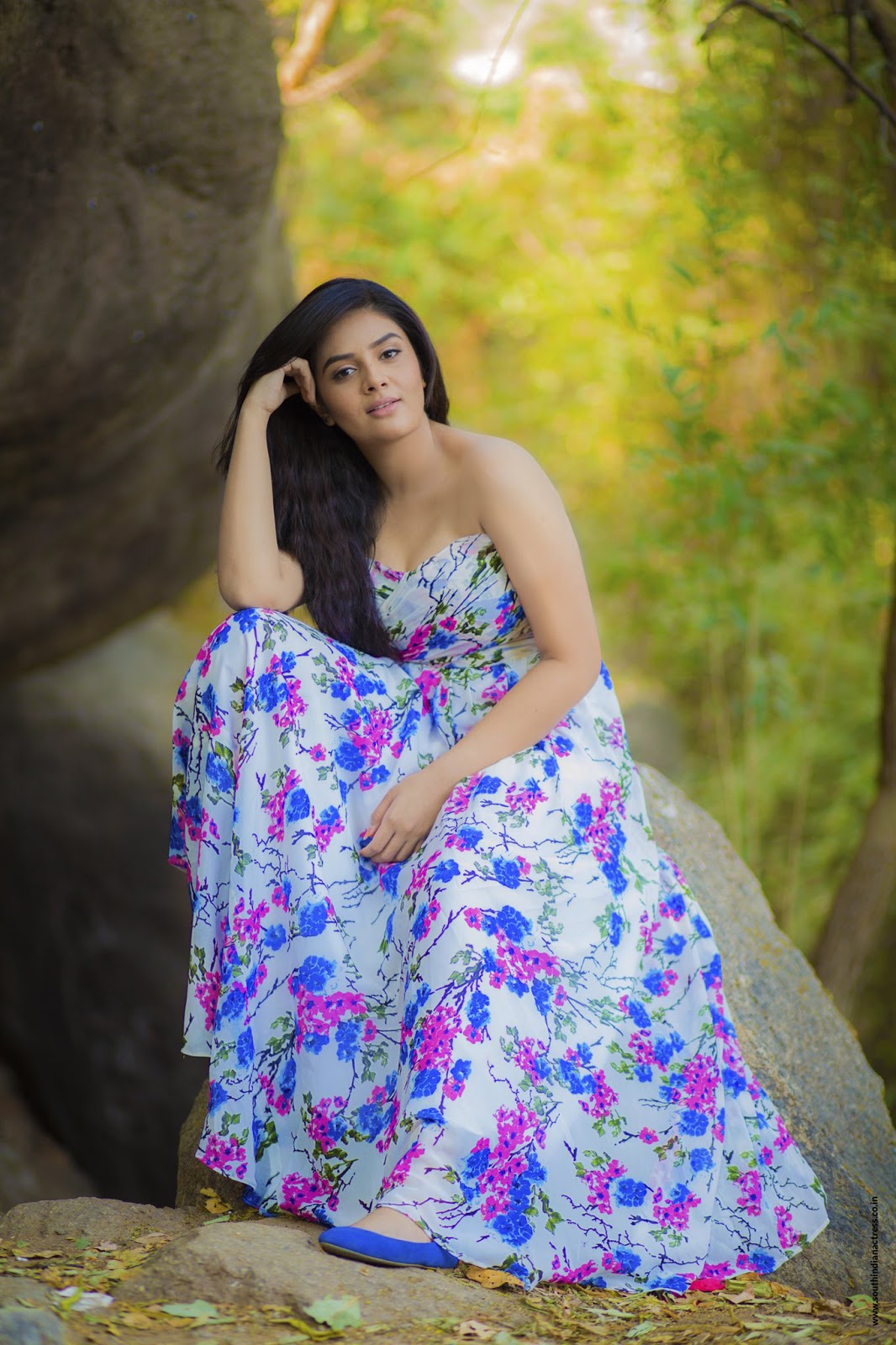 Anchor Srimukhi Latest Photoshoot