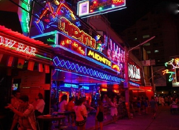 Experience a night in Patong Thailand's red-light district - Top News ...