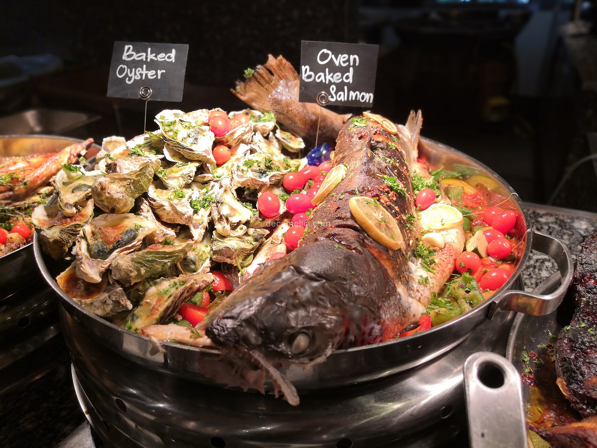 Sedapnya Makan | Seafood & Barbecue Dinner Buffet di Cafe BLD ...