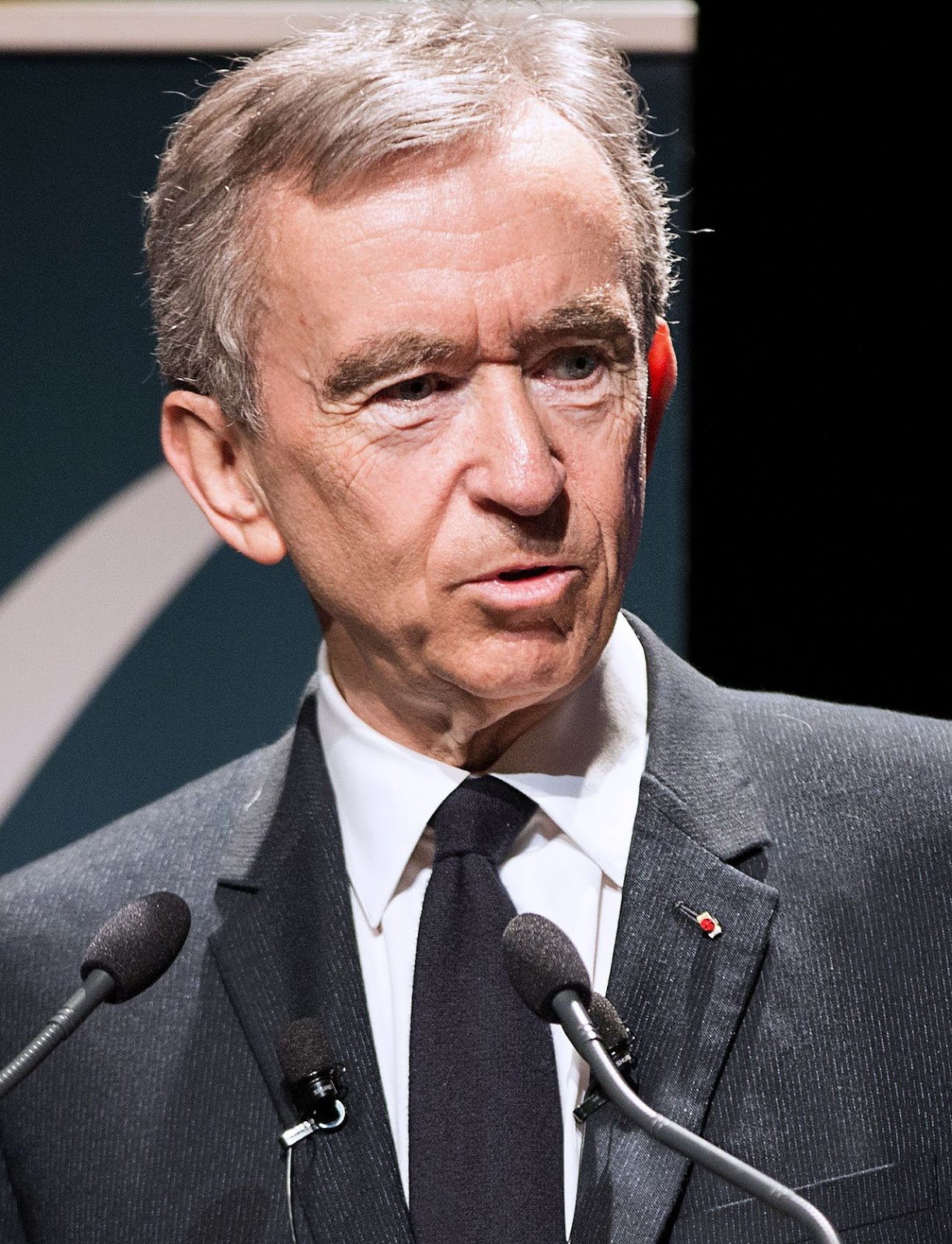 LVMH boss Bernard Arnault overtakes Bill Gates as world's second-Amazon ...