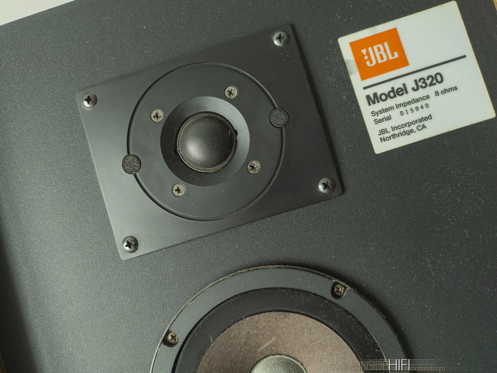 Inside Hi-Fi: JBL J320