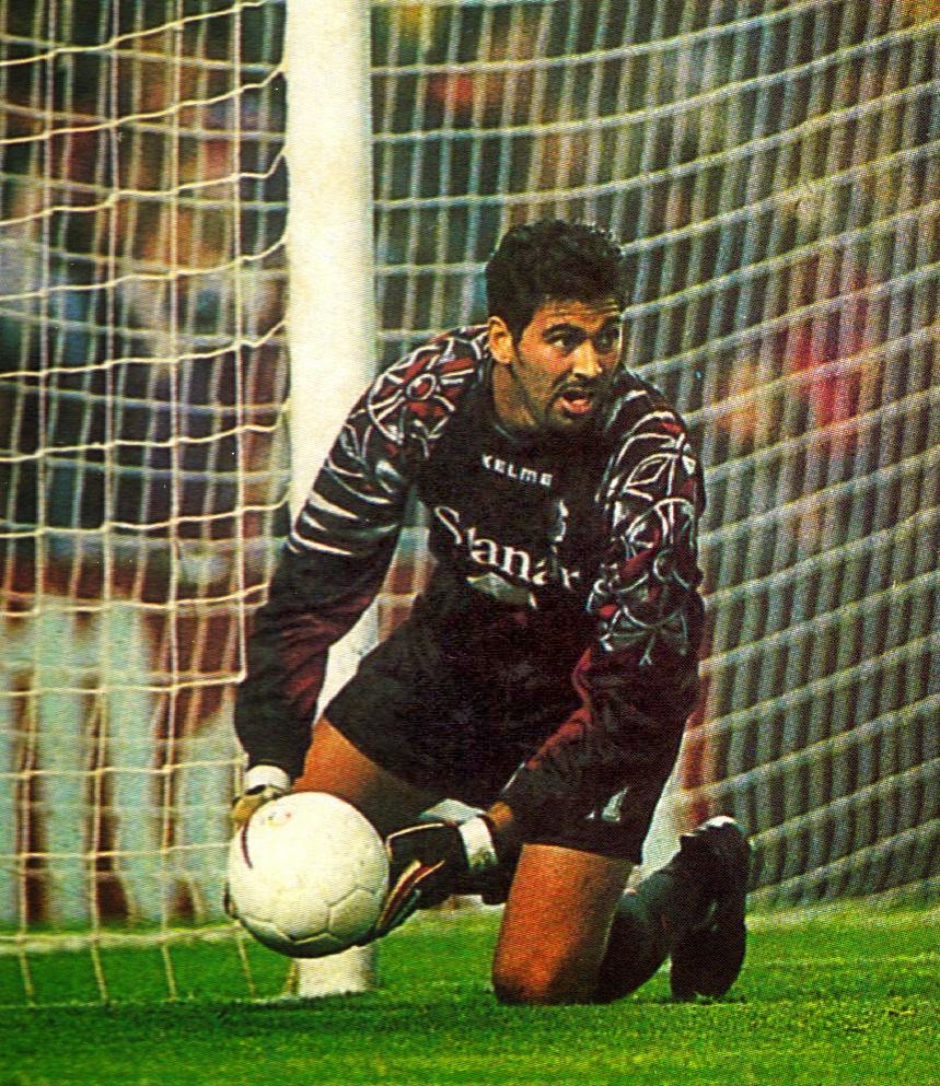 Porterazos de los 90 las mejores fotos de los mejores porteros.: Carlos Roa