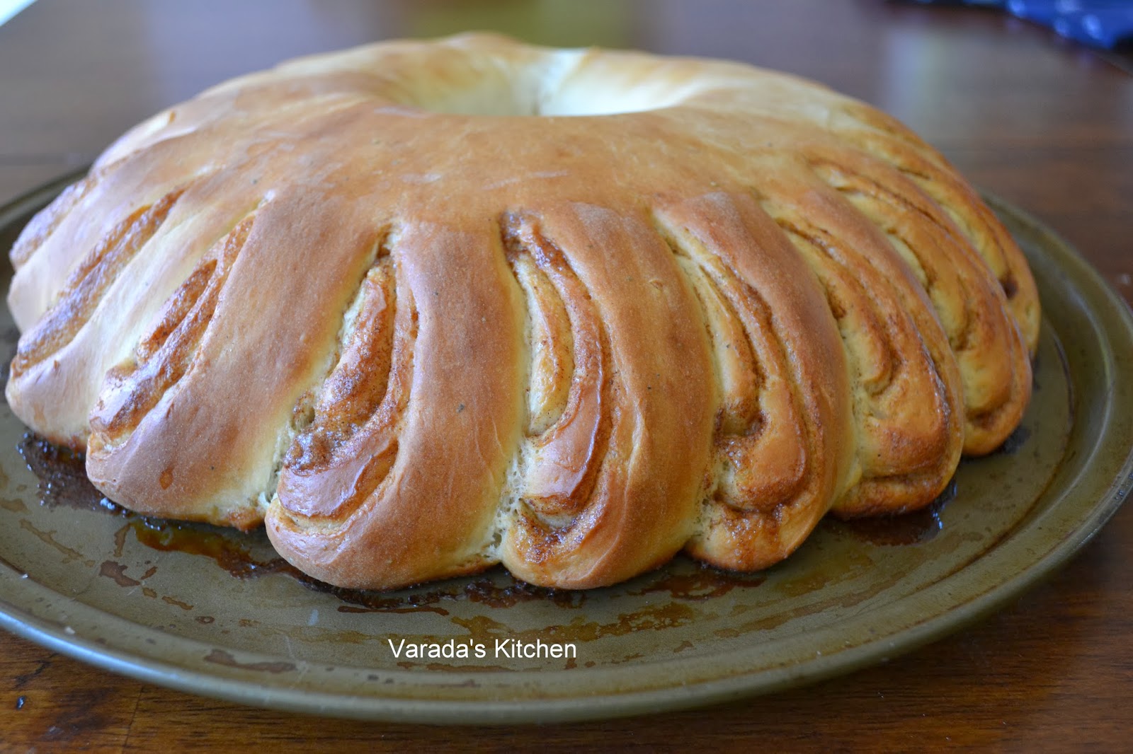 Varada's Kitchen and Garden: Swedish Coffee Bread