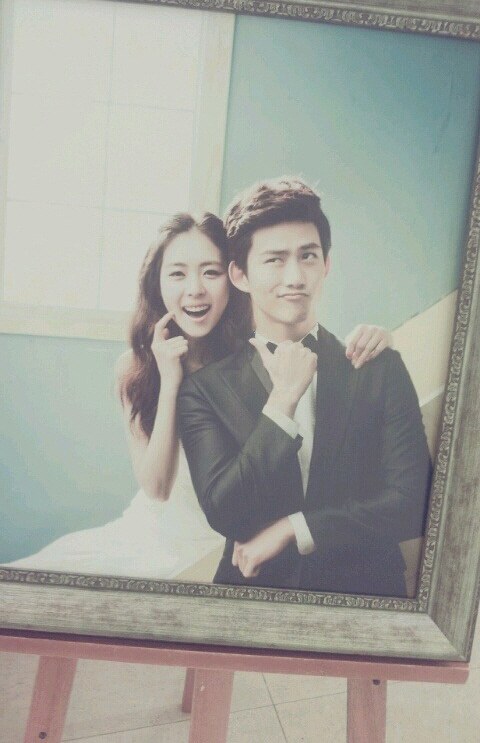 Taecyeon and Lee Yeon Hee's wedding photo for their movie
