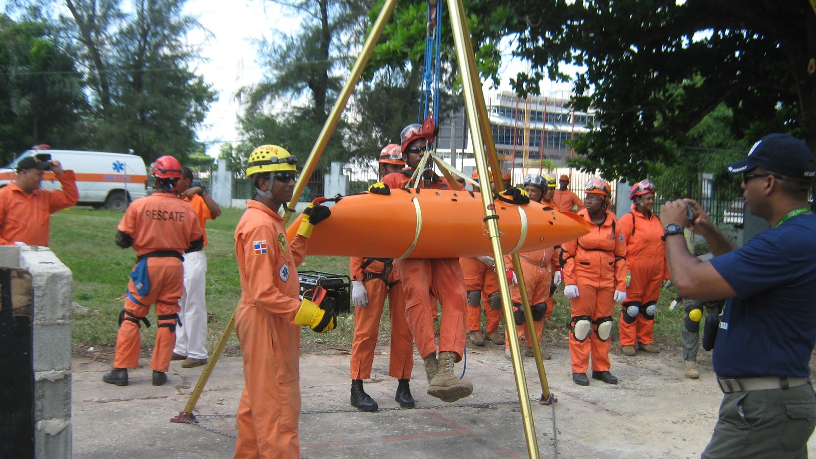 EMS SOLUTIONS INTERNATIONAL by @DrRamonReyesMD marca registrada: 2012