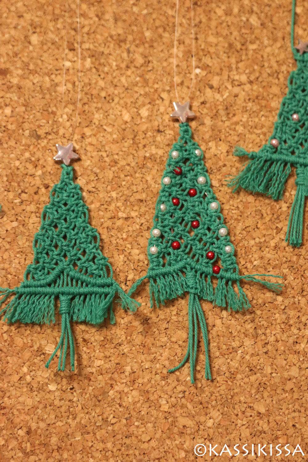 Makramee-joulukoristeita