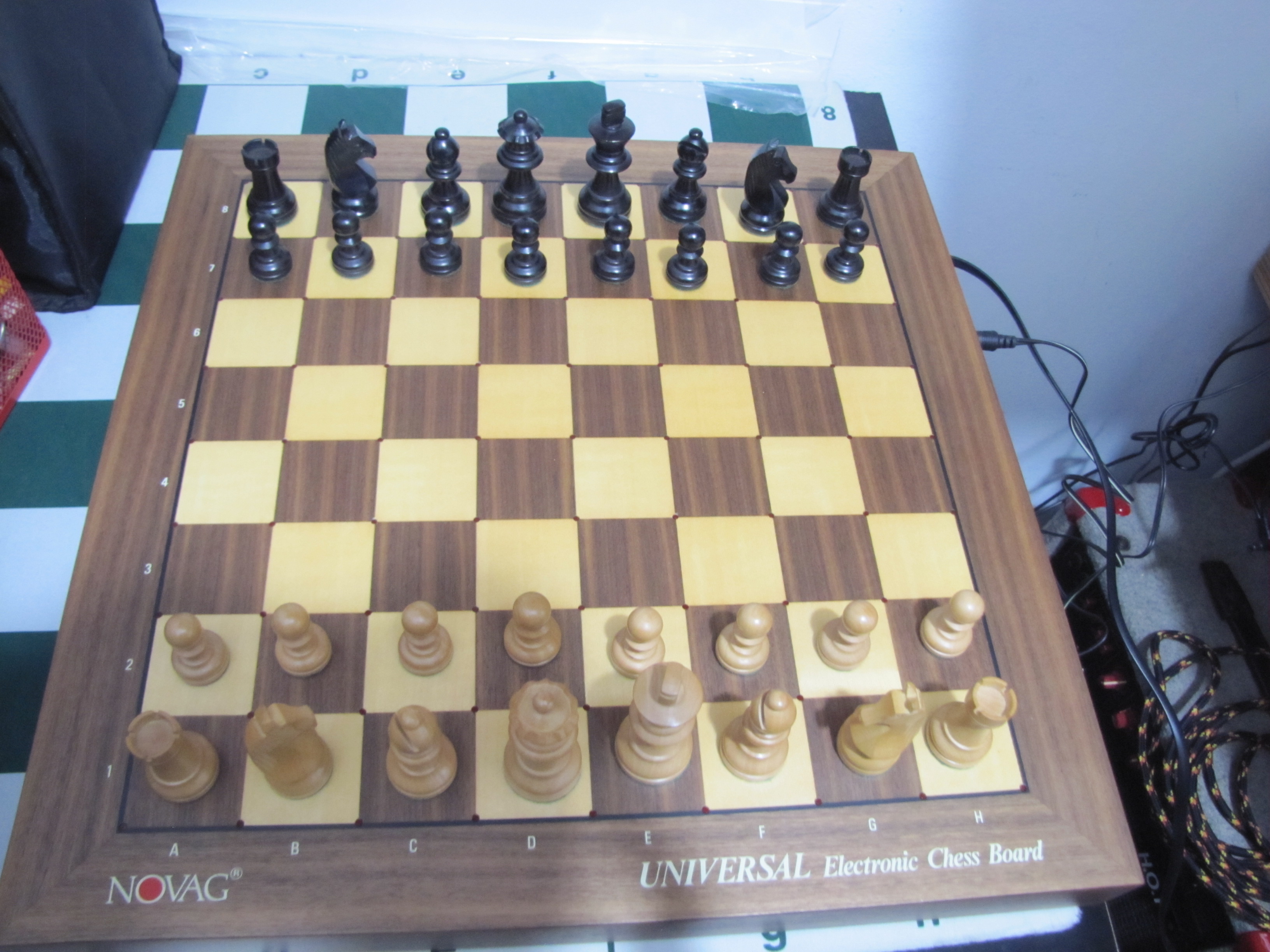 Mychess - Fidelity Electronics: Universal Chess Board