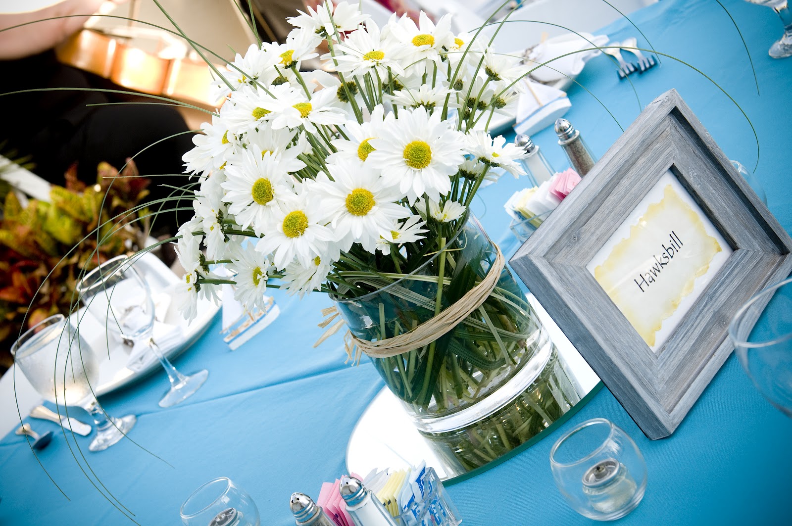 Susan Snyder: BEACH WEDDING - TABLES