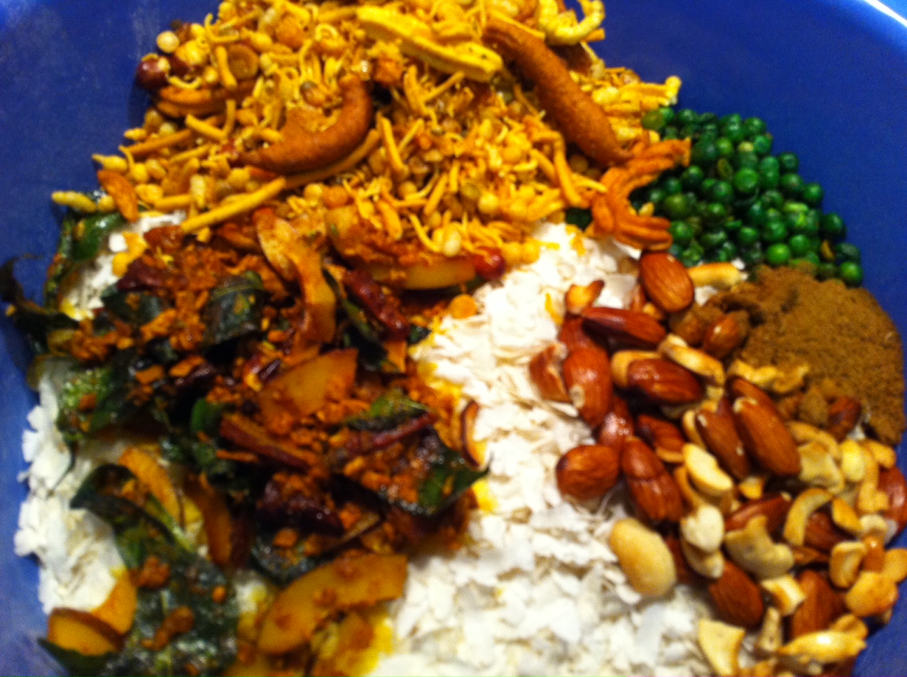 Subhra's Kitchen: Chivda/ Poha or chuda Mixture