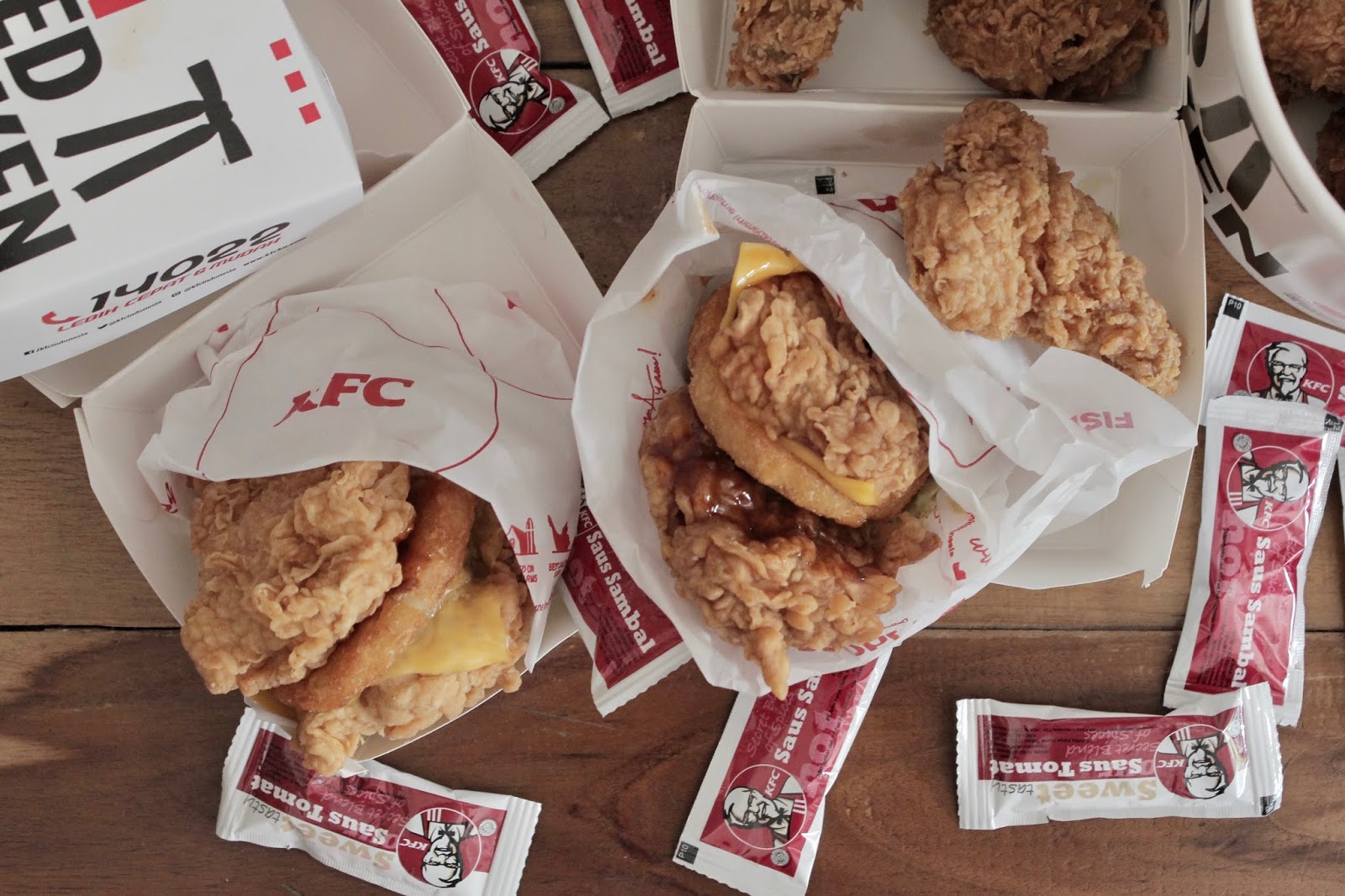 New Menu!! KFC Double Down Special with Spicy Lime Sauce ~ a free ...