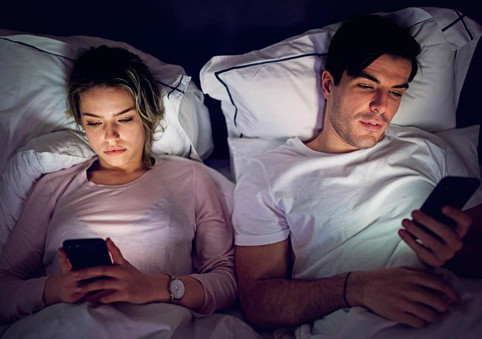 10 Effective Ways To Fall Sleep Fast At Night - Vestellite