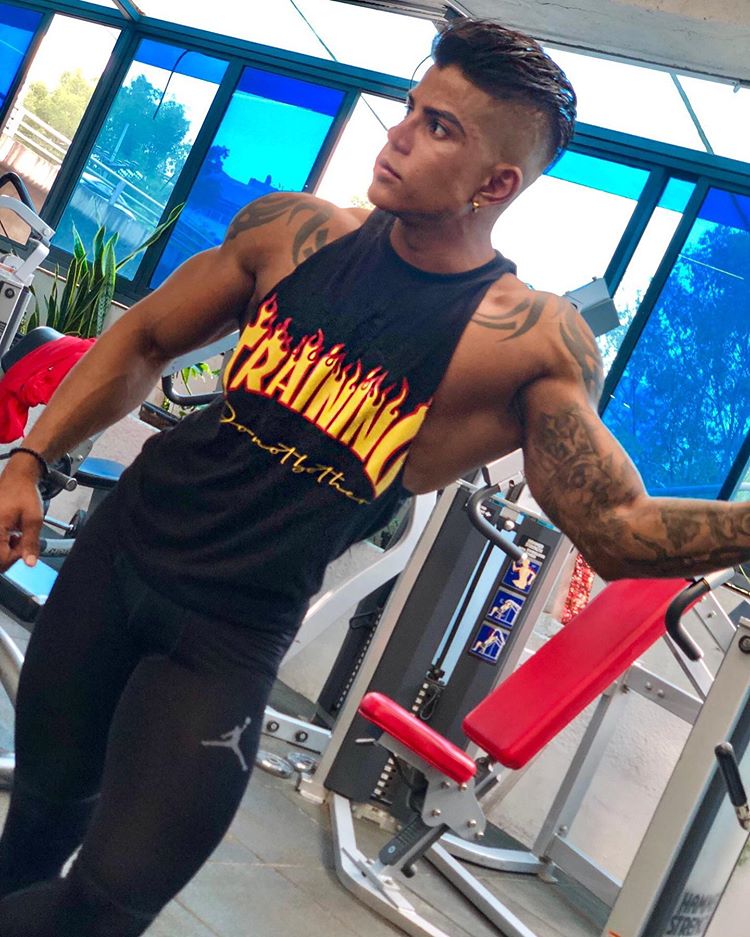 Muscle, Muscle, Muscle: Oscar Alonso 3