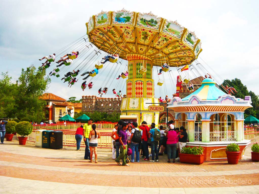 El Blog de Rashteco: Parque temático Xetulul, Guatemala.