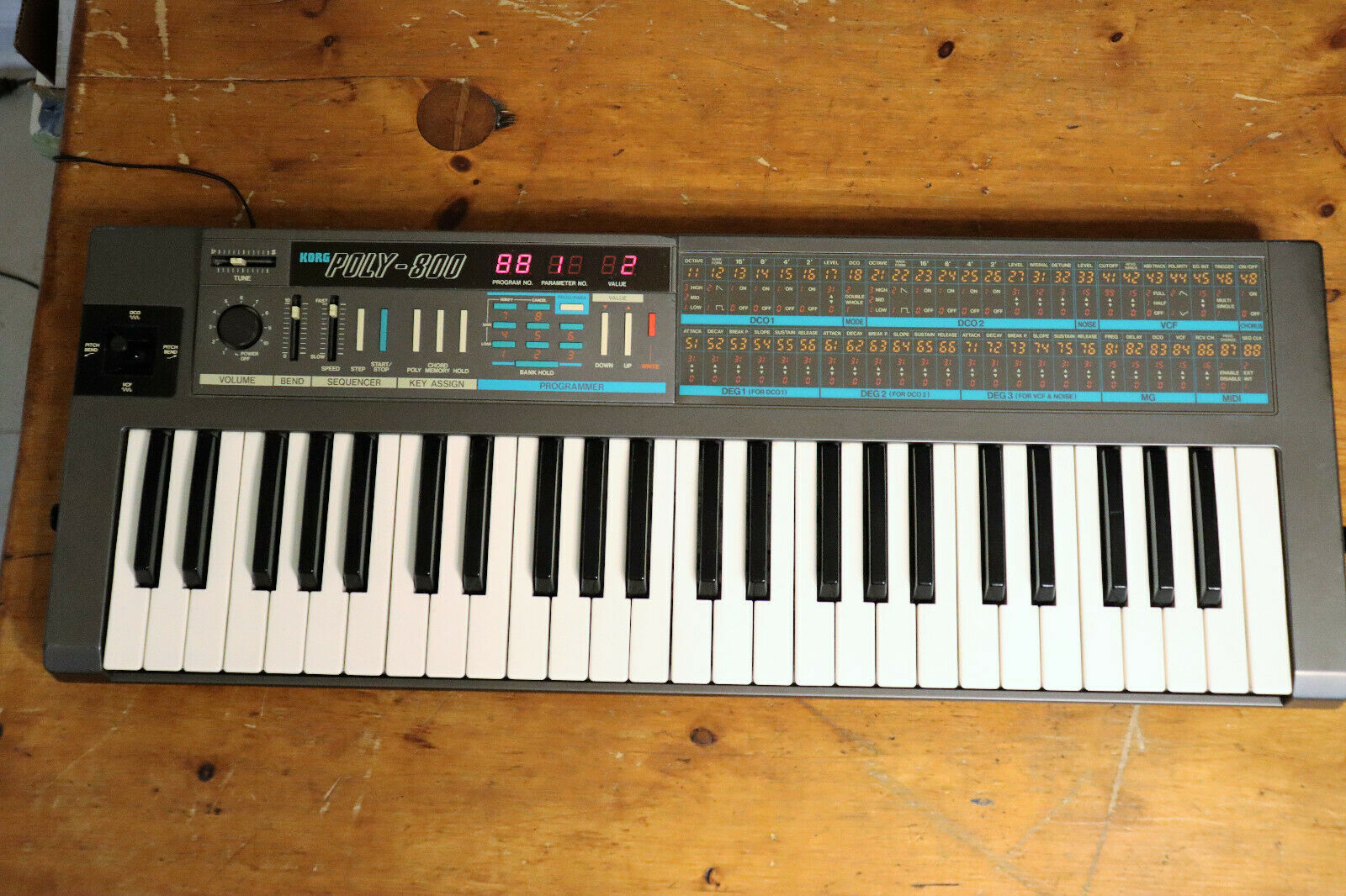 MATRIXSYNTH: Korg Poly-800 SN 007601