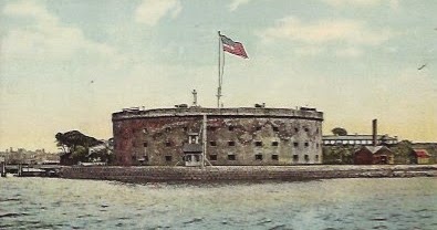 Inside the Apple: Postcard Thursday: Castle Williams