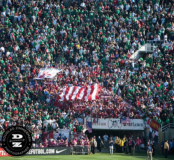 San Francisco Photojournalist Douglas Zimmerman: USA and Mexico fans at ...