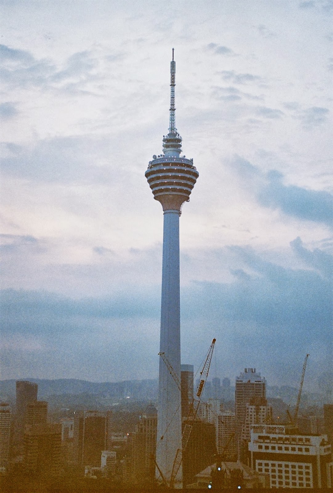 FilmFun: An Evening on the KL Helipad - 'Helipad Cafe'