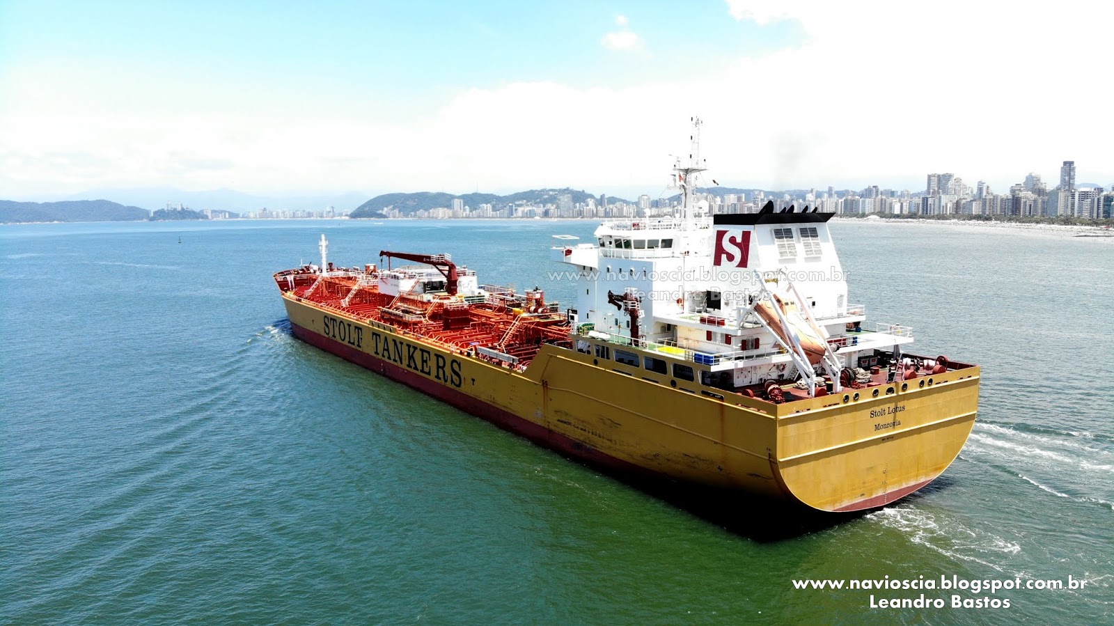 Navios de Santos & CIA: Navio STOLT LOTUS