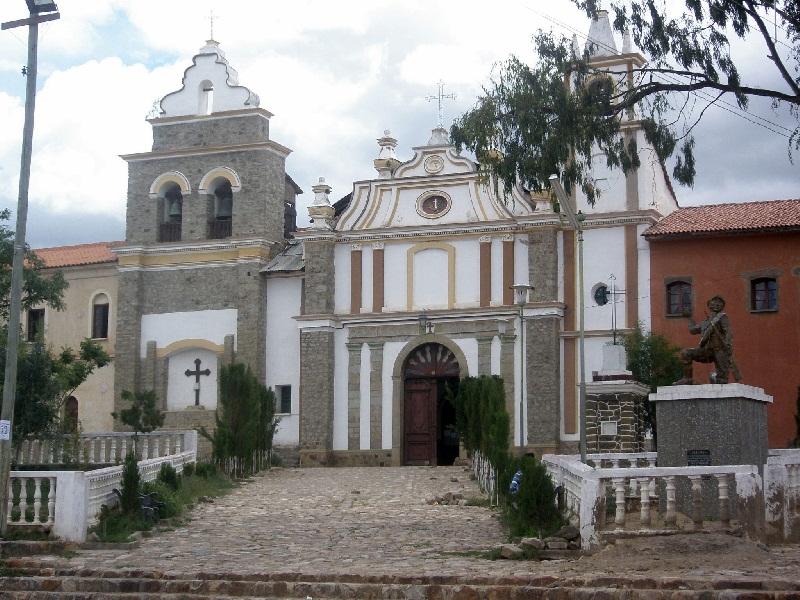 Slowfahrt - Viaje lento: Volver a Cocha / Zurück in Cocha