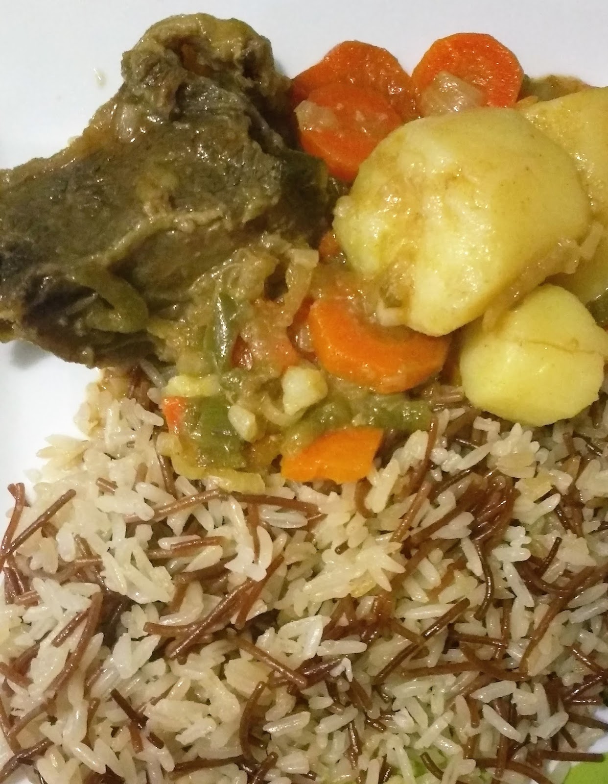 Guiso de Costilla de Res (Seco de costilla) ~ La Cocina, No Muerde!