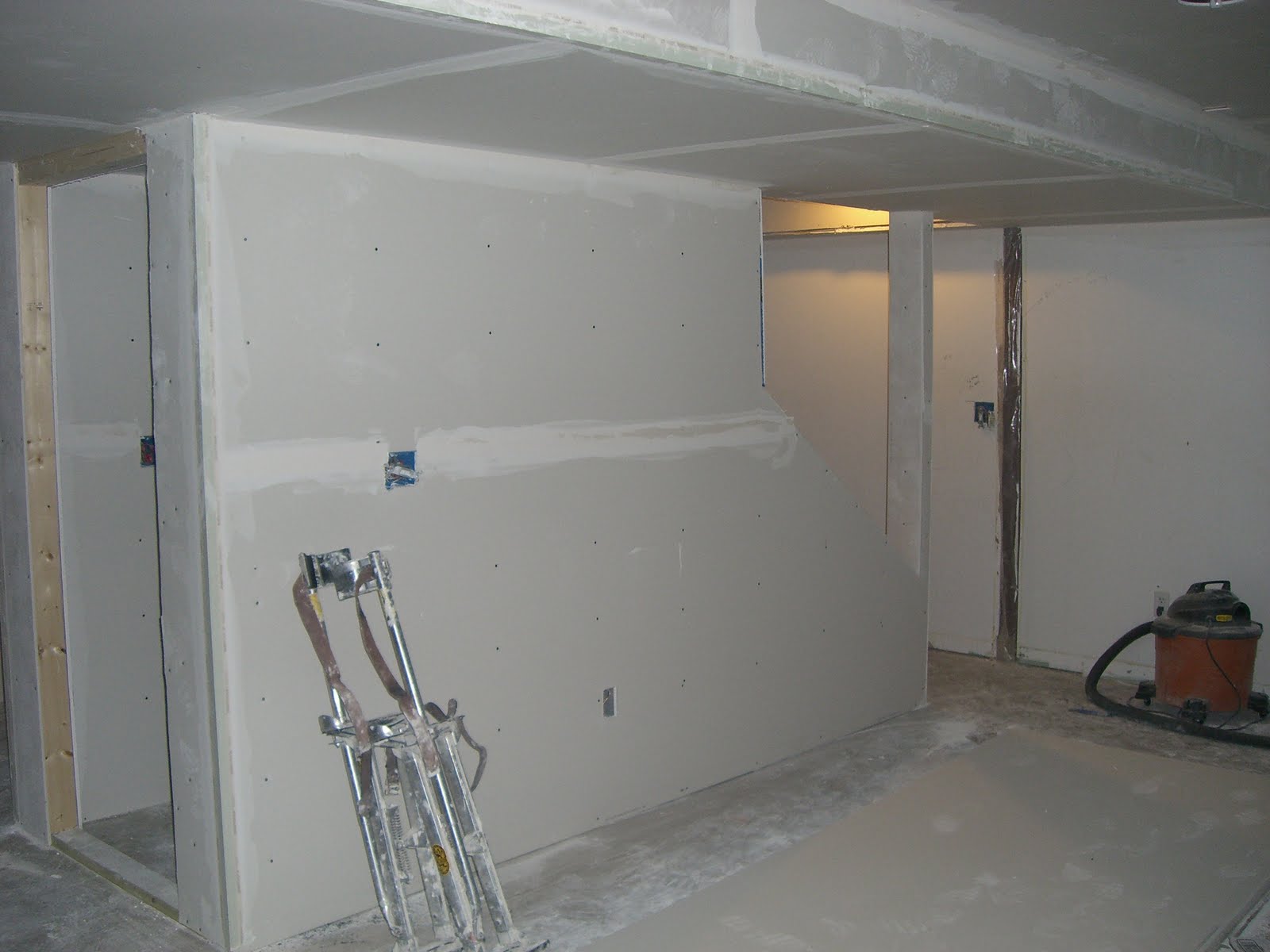 Westberg Family Remodel: Sheetrocking Photos