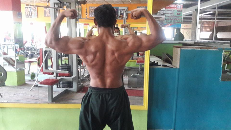 world bodybuilders pictures: islamabad bodybuilder vicky gill