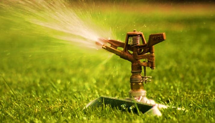 RIEGO POR ASPERSIÓN - INGENIERÍA HIDRÁULICA: TODO LO QUE NECESITAS SABER