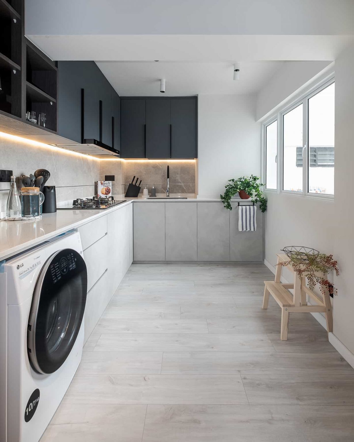 9 Contoh Kitchen Set Dengan Rak Penyimpanan Tertutup | Kitchen Set dan ...