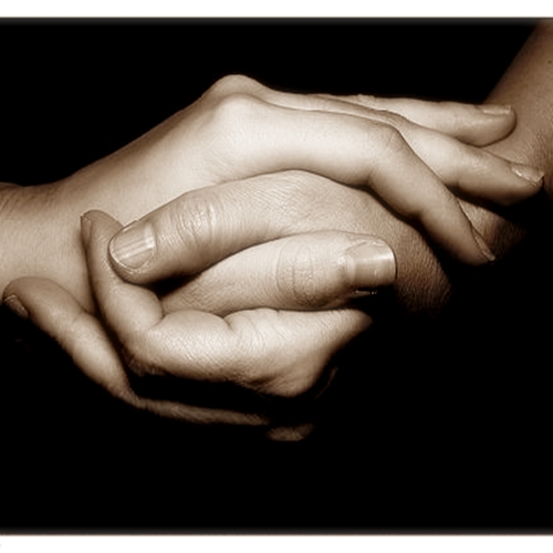 Como dibujar manos entrelazadas - Imagui