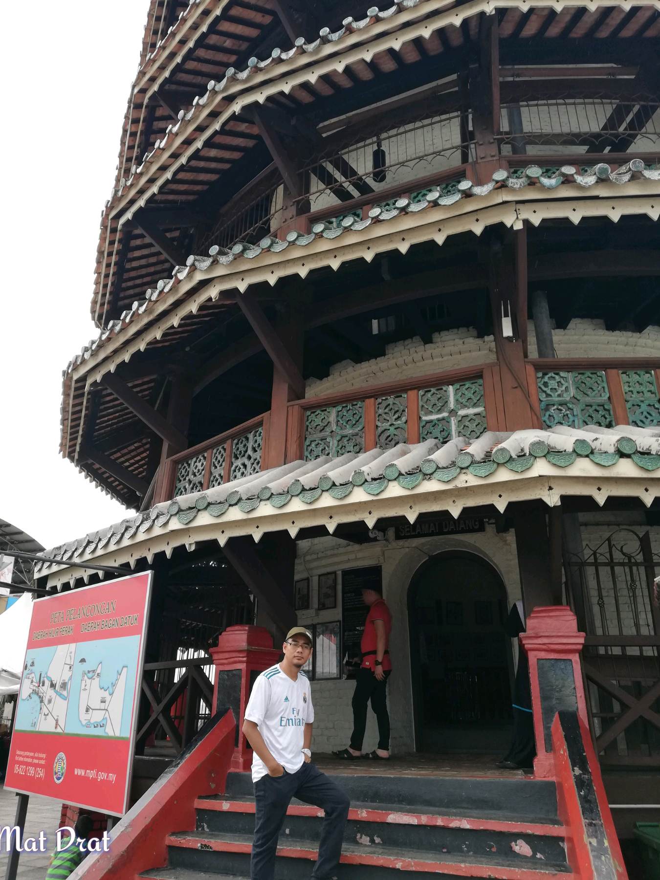 MAT DRAT: Menara Condong Teluk Intan - Cuti Cuti Malaysia