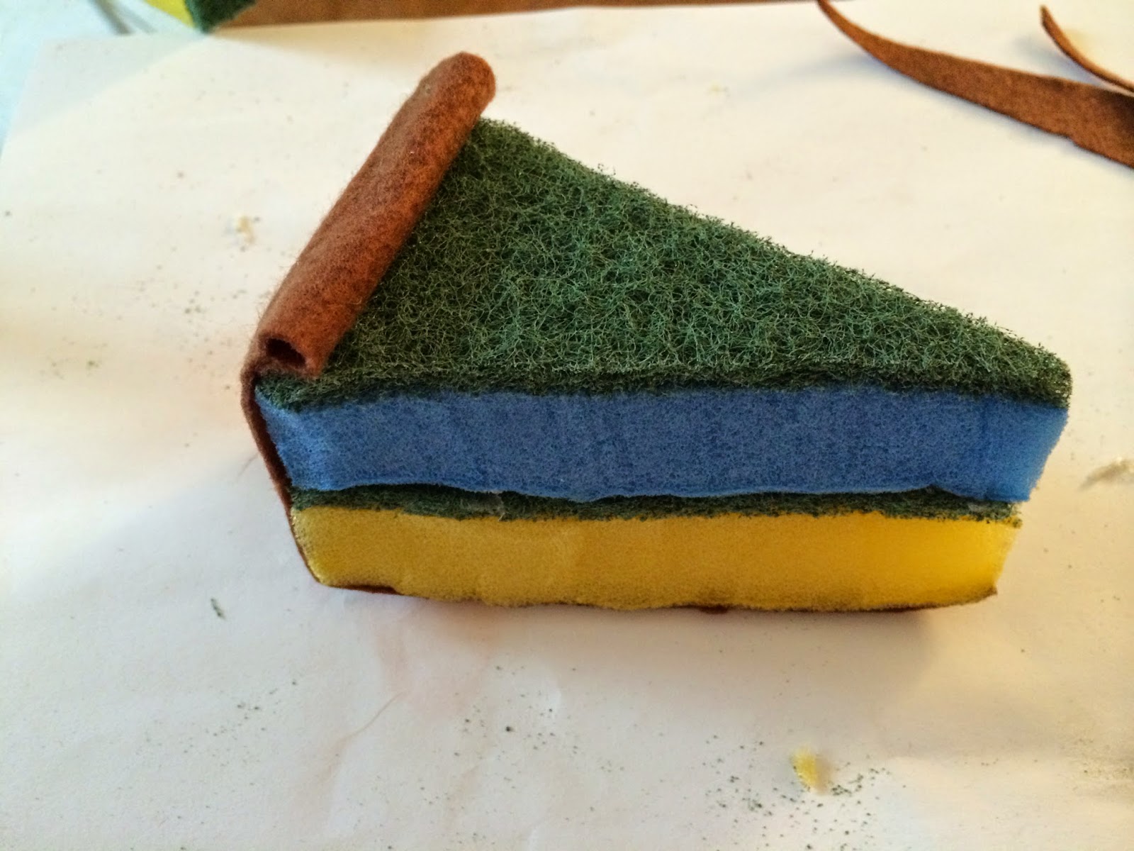 amàbito: cibo per gioco: le torte di spugna - tutorial