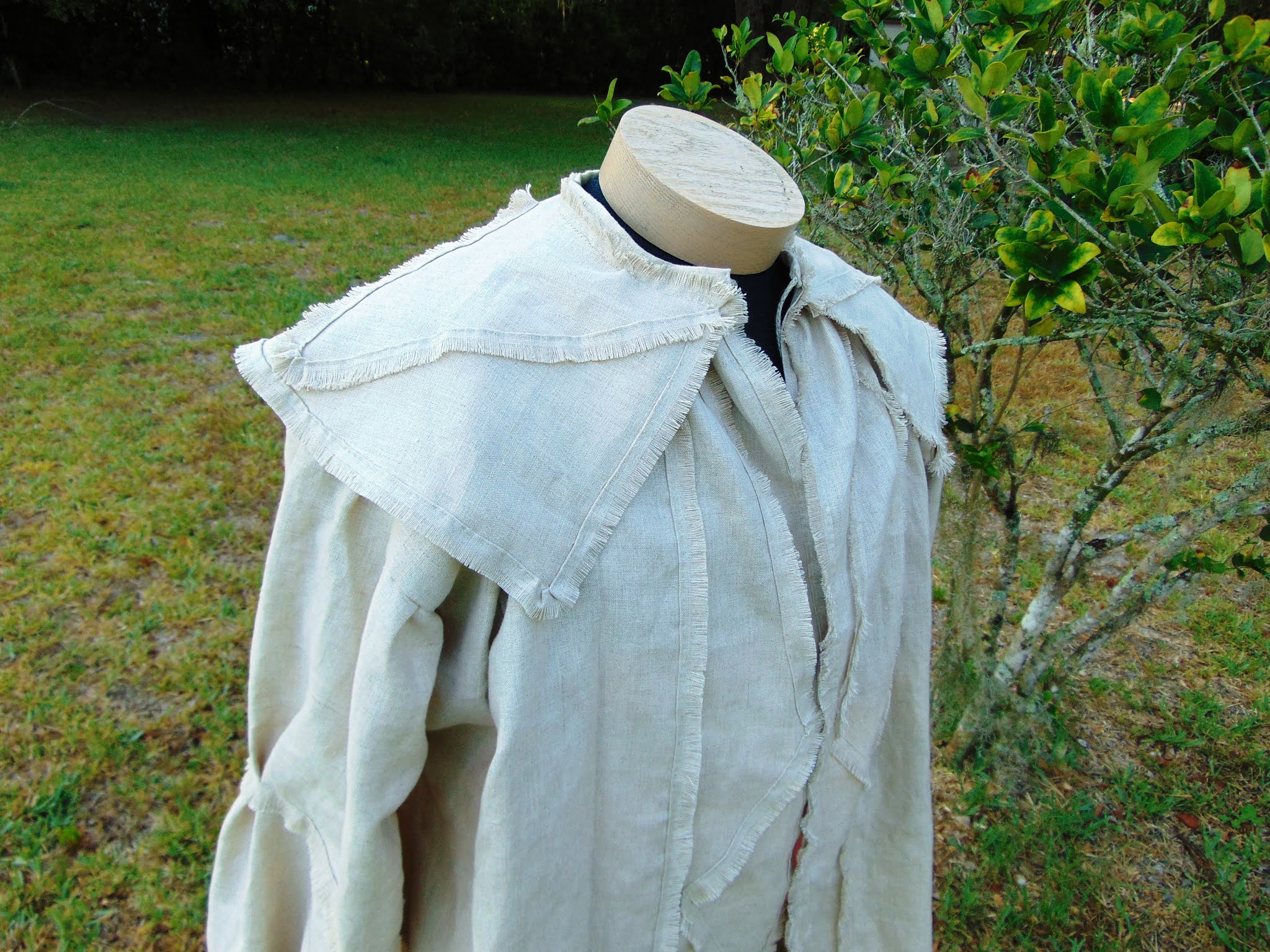 The Antique Sewist: 18th Century American "Hunting Frock Coat" or Shirt.