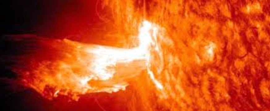 zerezas-curiosidadesvarias: Llamaradas Solares que Son Como y Porque se ...