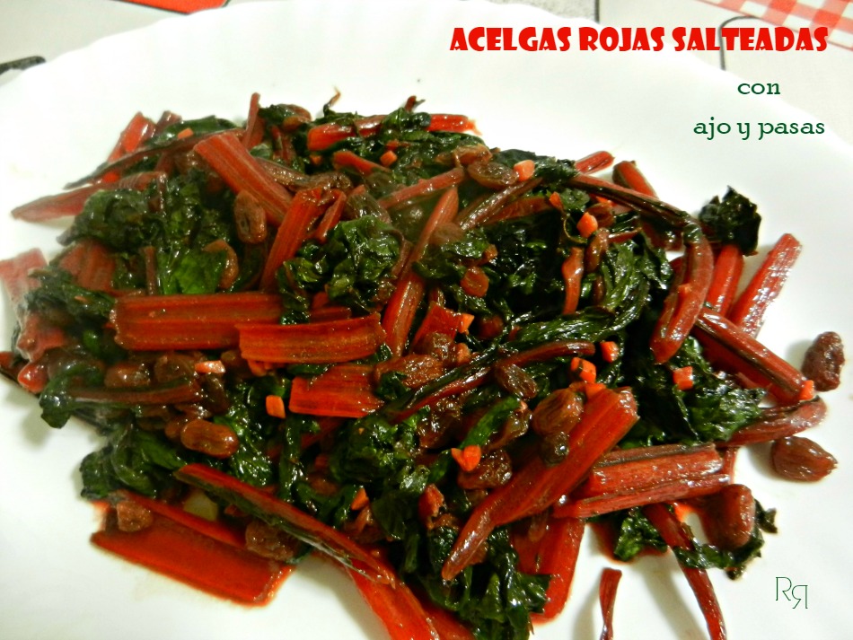 ACELGAS ROJAS SALTEADAS CON AJO Y PASAS | las recetillas de romo