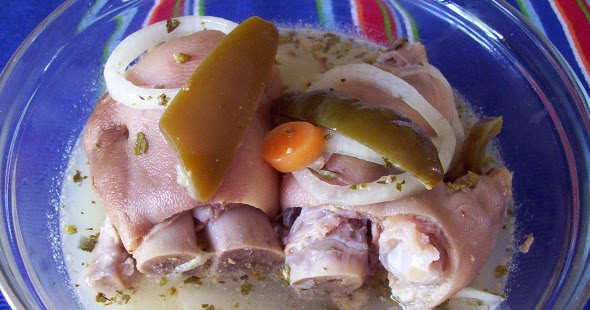 Historia y comidas tipicas de colón