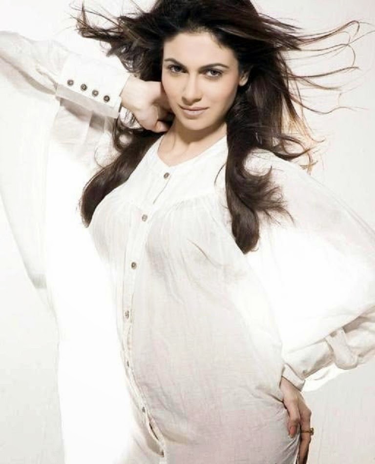 free stars wallpaper: Simran Kaur Mundi HD Wallpaper