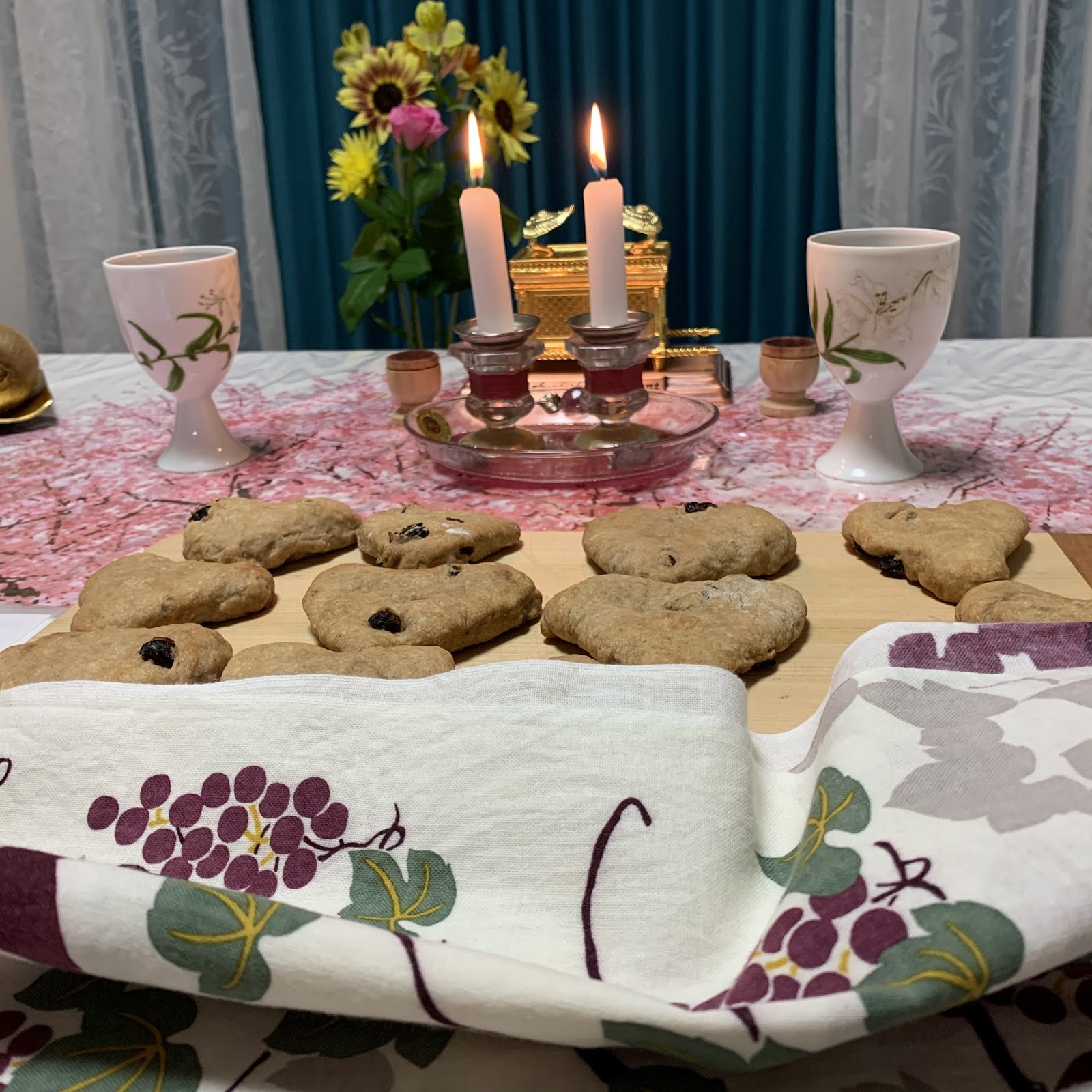 Challah and Cherry Blossoms: Part 3 of the Raisin Cakes Trilogy--A ...