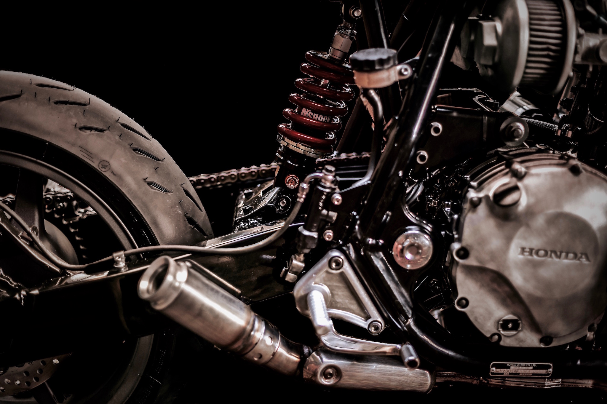 Run Iron CB1300 - Inazuma café racer