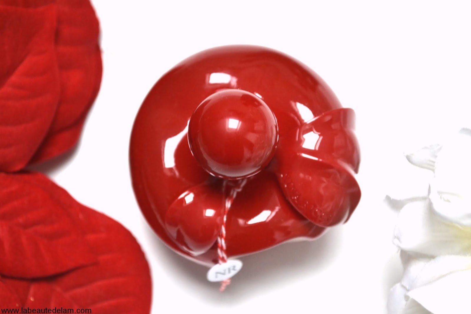 Nina Rouge : le nouveau parfum pomme à croquer de Nina Ricci