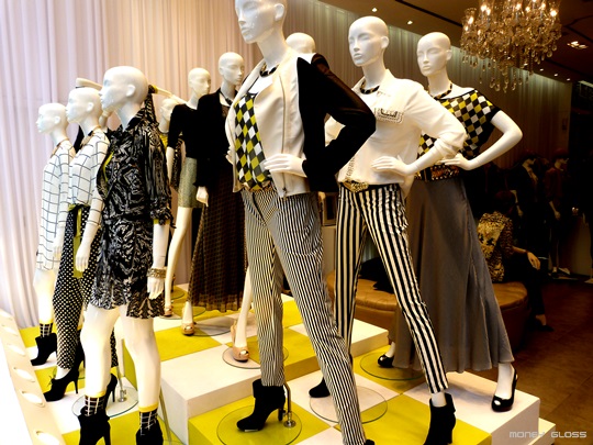 Money Gloss: ROLÊ NA KAELE.