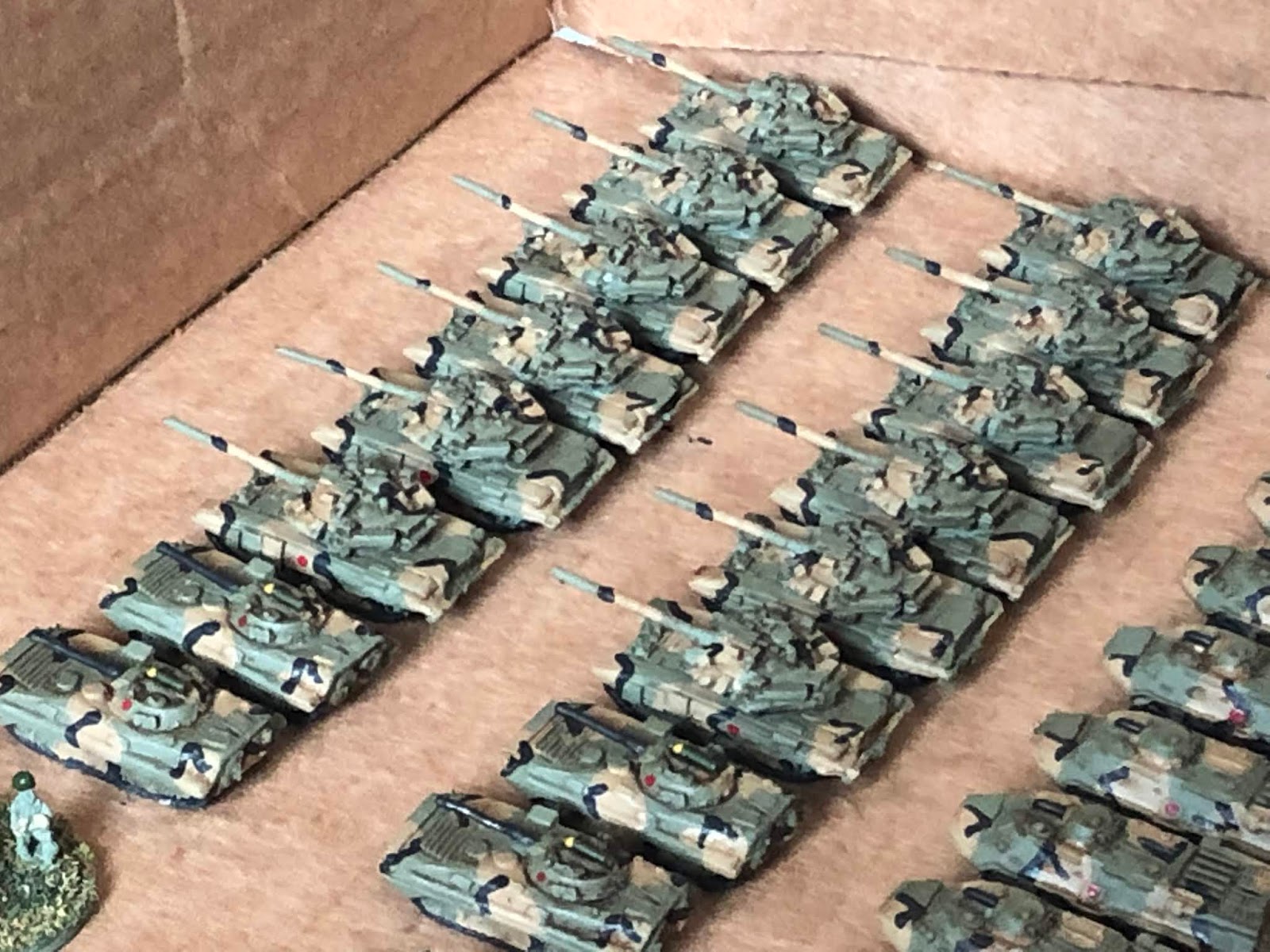 BlackHawkHet: 6mm Cold War Soviets and West Germans