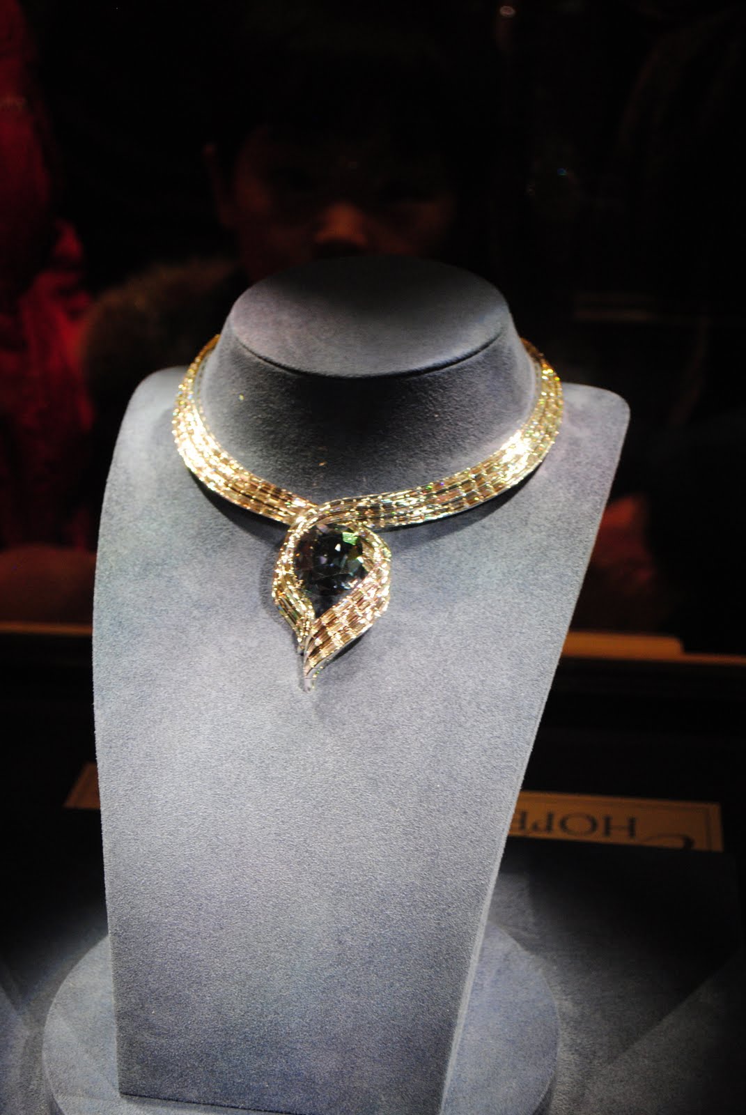 MAIA DAVITASHVILI: Hope Diamond @Smithsonian National Museum, Washington DC